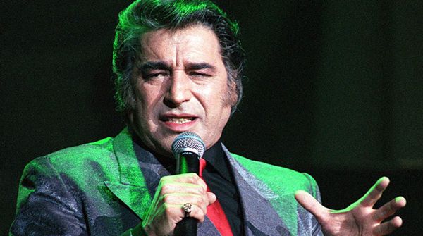 A 8 años de su fallecimiento Argentina recuerda al genial Sandro – La ...