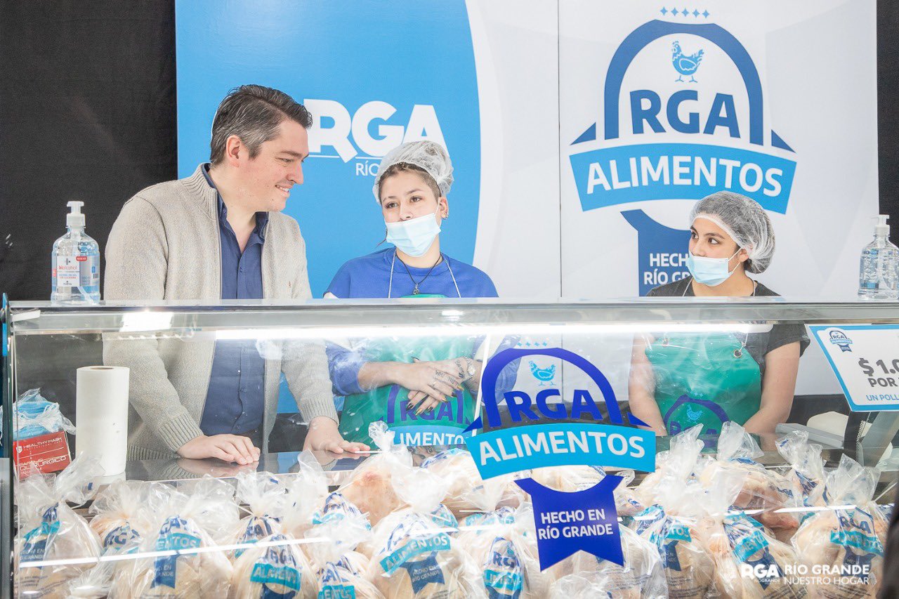 "Los supermercados en Río Grande bajaron el precio del pollo", destacó ...