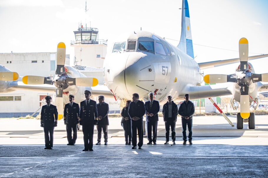 Ceremonia por el aniversario de la Base Naval – La 97 Radio Fueguina