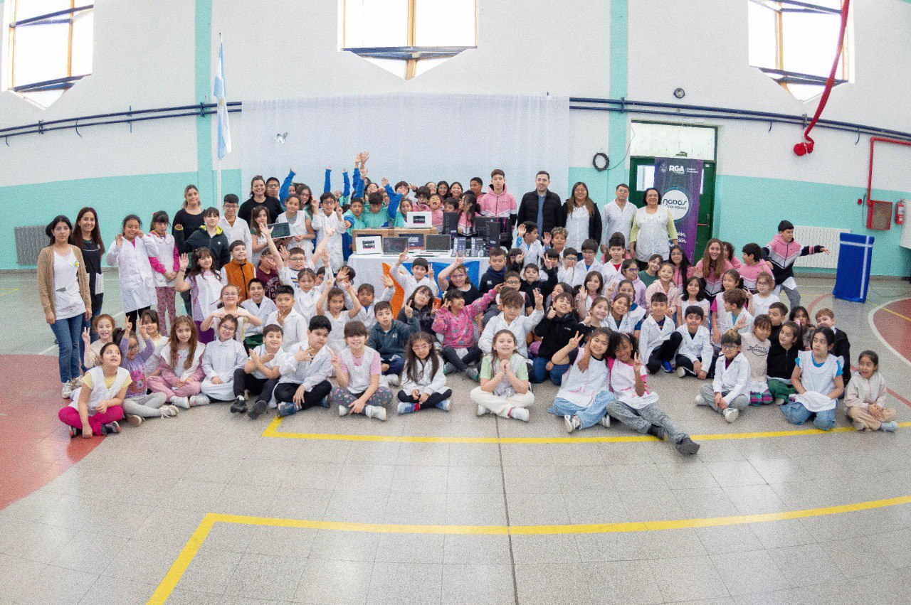 La Escuela N°8 se suma a la red de Nodos Tecnológicos – La 97 Radio ...